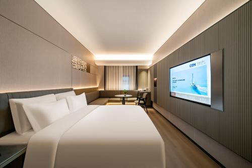 Shanghai SK Lusso Hotel People's Square, Nanjing Road Walkway简奢酒店逅熙 ...