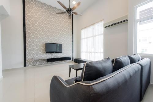 New Shamrock Beach Villas Seaview, Batu Ferringhi – Updated 2024 Prices