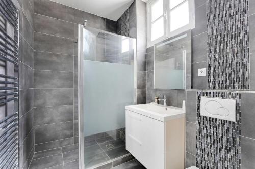 Magnificent studio - 2P - Ternes Arc de Triomphe, Paris (tarifs ...