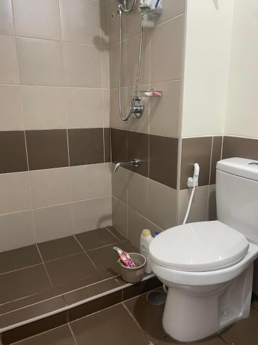Axis Residences Robinson Cybergate3 Edsa Boni MRT Pioneer Mandaluyong ...