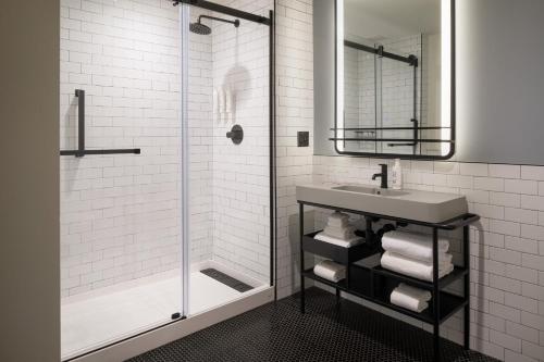 Moxy Atlanta Downtown, Atlanta (updated prices 2026)