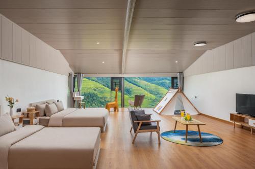 Longji Terrace Mountain Bank Crossing Hotel, Heping (ažurirane cene za ...