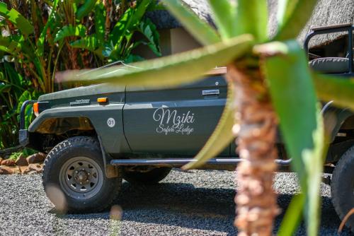 Mziki Safari Lodge, Vaalkop Dam (updated prices 2026)