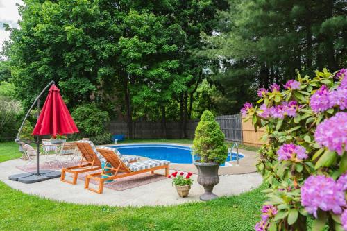 Esselstyn House - Pool - Village - Train to NYC, Rhinebeck ...