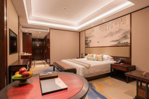 Landison Grand World Hotel Dongyang Garden Hotel, Longfengshan (updated ...