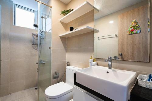 Golden Mansion - Airport Transit - Free POOL & GYM, Ho Ši Min ...