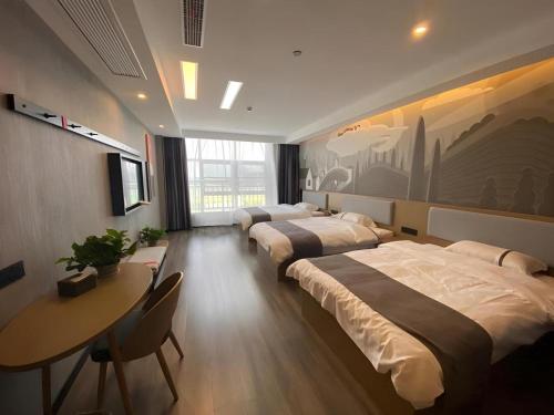 Thank Inn Hotel Jiangsu Taizhou Xinghua Bus Station, Lincheng ...