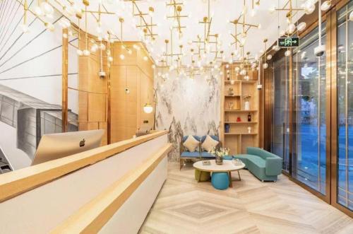 上海的Jinglai Hotel Urban Luxury - Shanghai Railway Station Zhongxing Road ...