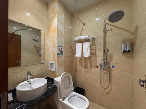 GreenTree Inn Taiyuan Xiaodian District Zhenwu Road Shell Hotel ...