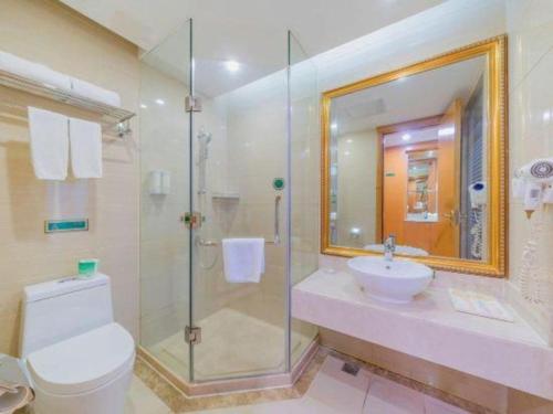 Vienna International Hotel Meizhou Spindle Bridge Branch, Meizhou ...