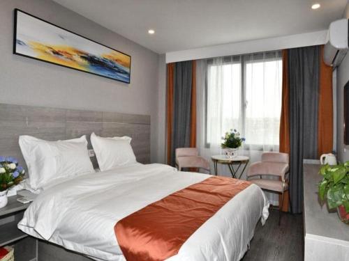 Shell Fuyang Renmin Middle Road Gulou Plaza Hotel, Fuyang (precios ...