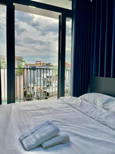 Lovely Studio 02 - District 4 next to Buivien, Ho Chi Minh City (mga ...