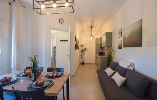 Amazing Apartment In Rosolina With House A Panoramic View, Rosolina ...