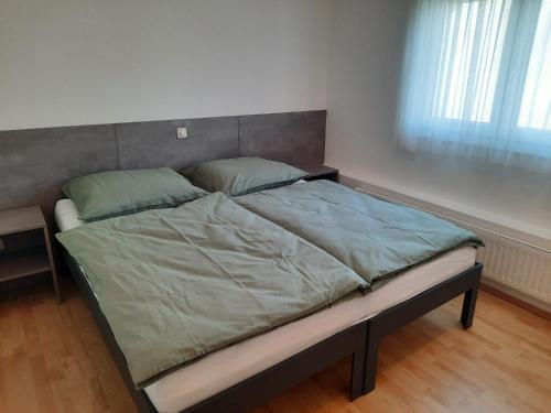 Wohlfühlwohnung nahe Red Bull Ring, Therme & Golfplatz, Spielberg ...