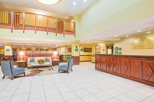 Holiday Inn Express & Suites - Mobile - I-65, an IHG Hotel, Mobile ...