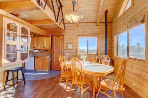 Secluded Mtn Escape- Rec Room & 35 Acres, Fairplay (aktualisierte ...