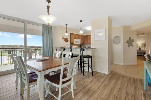 9013 - Type D Lake & Ocean View Corner, Myrtle Beach (aktualisierte ...