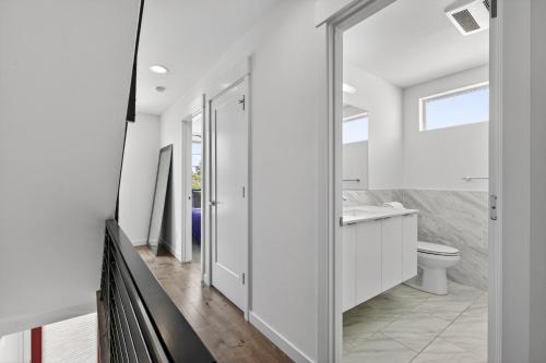 Perch - Capitol Luxe B | Prime Location in Cap Hill | Walk Score 93 ...