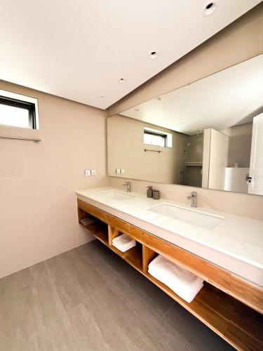 Luxury Villa Infinity Pool Panoramic Seaview Villa Ananda, Ban Thung ...