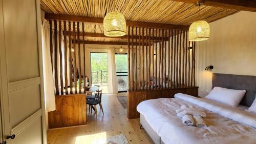 Kedem Mountain - Pool and Hot Tub in the Desert, Merhav Am (2026년 최신 요금)