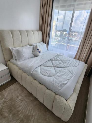 The royal executive retreat residencies which offers a modern luxurious ...