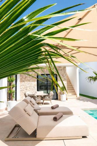 Villa Varo a Modern luxury pool villa with rooftop, Torre-Pacheco ...