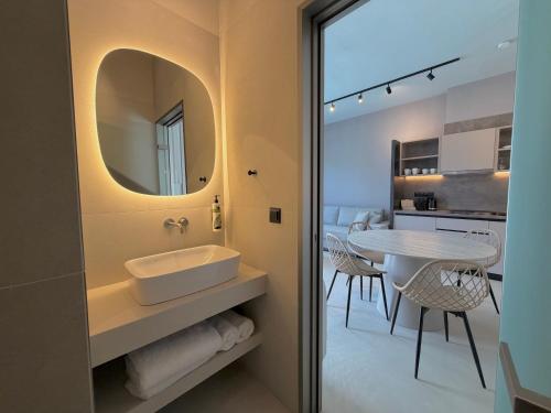 LaK Private Pool Suites in Potos,Thassos, Potos (prețuri actualizate 2026)
