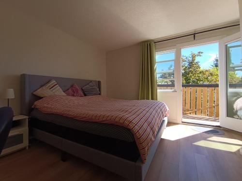 Whole unit 4 BR Home Near Downtown Airport Full privacy，卡尔加里（2026最新房价）