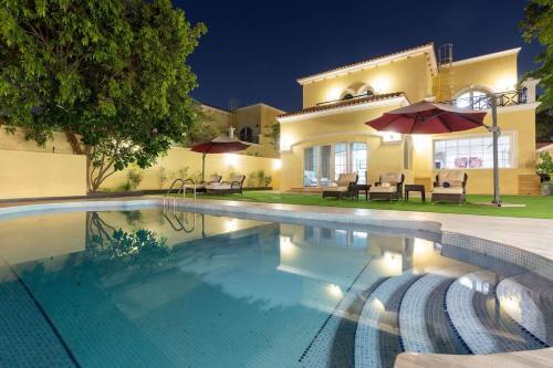 Exclusive villa with private pool, Dubai (opdaterede priser for 2026)