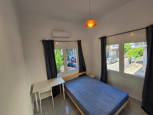 Stylish Flat - Port - Metro - Beaches, Le Pirée (tarifs actualisés pour ...