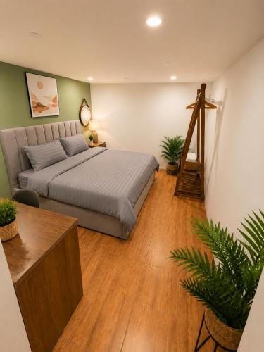 Morden APT 3Br Old Quater Super Location, Hà Nội (cập nhật giá năm 2026)