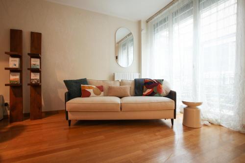 Isola Design Townhouse on 3 levels, terrace, garage, Milán (precios ...