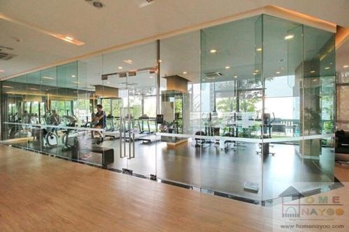 Condo near Icon Siam and Sathorn300m from BTS, Thon Buri (tarifs ...