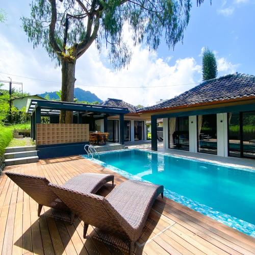 Family retreat 6 bedroom villa - Fulton Bottega, Kaliurang (precios ...