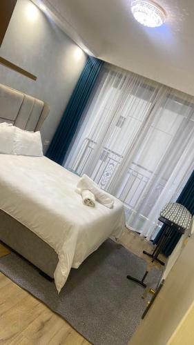 Beautiful modern retreat residencies with heated swimming pool ,fully ...