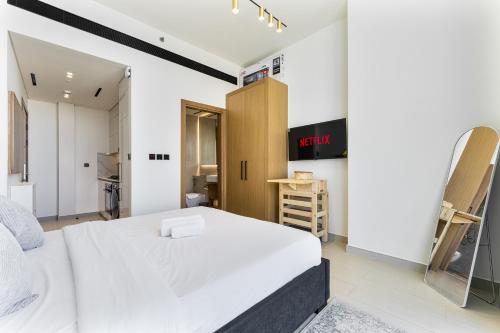 Modern Studio in JVC Near Dubai Miracle Garden, Dubai (updated prices 2026)