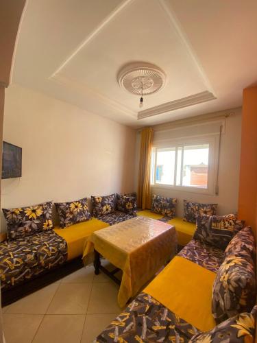 Appartement en centre-ville à 12 minutes de la plage, Martil (tarifs ...