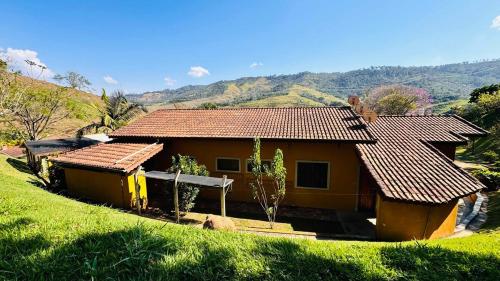 Hospedagem na Serra - Jacuzzi, Lazer e Conforto, Serra Negra ...