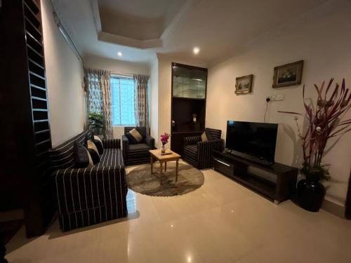 Cozy Apartment in Central Dhaka - Naya Paltan - Wifi AC Parking, Daka ...