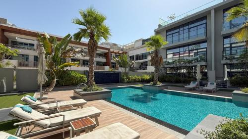 Modern Studio - Panoramic Sunset Views - Lux JVC, Dubai (updated prices ...