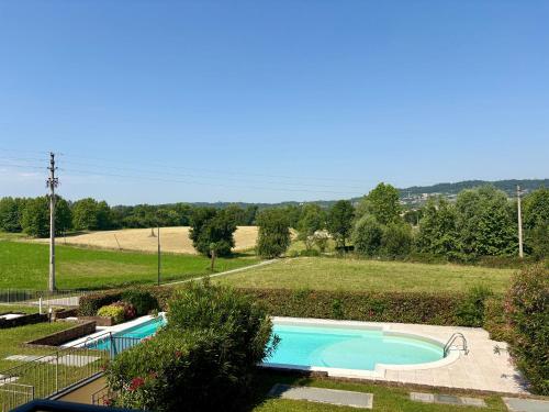 Lake View Apartment with Infinity Pool, Barcuzzi (bijgewerkte prijzen 2026)