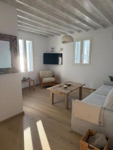 Luxury Living with Iconic Windmill & Sunset Views, Μύκονος Χώρα ...
