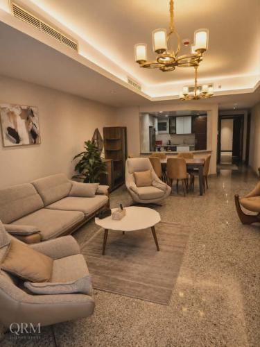 Luxury 3-Bedroom Apartment with Panoramic Nile View in Hilton Tower ...