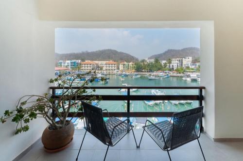 Beachside-2 Balconies, Elevator Access-Fresh Design, Santa Cruz ...