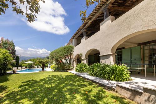 Charming Provencal Villa with Pool & Lush Gardens, Mouans-Sartoux ...