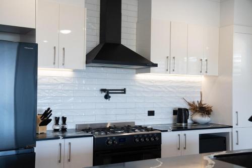 Quampi House with Best Ocean View, Point Lookout (precios actualizados ...