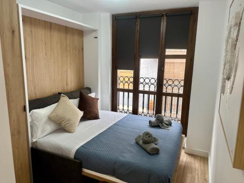 Modern Apartment in the Heart of Ciutat Vella, Valencia (precios ...