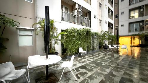 Apt Oak Signature Living & Modern by Ls, Jakarta (bijgewerkte prijzen 2026)