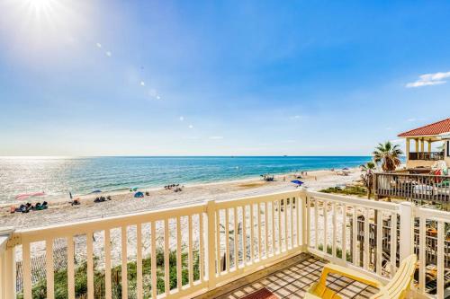 Beachfront home with coastal views & beach access - dog-friendly, Cape ...
