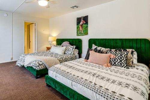 Private Hot Tub + Rooftop Patio: Palm Desert Oasis, Palm Desert ...